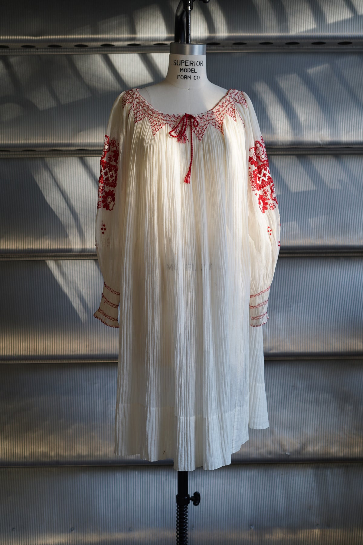 ROMANIAN PEASANT TUNIC DRESS – PORT